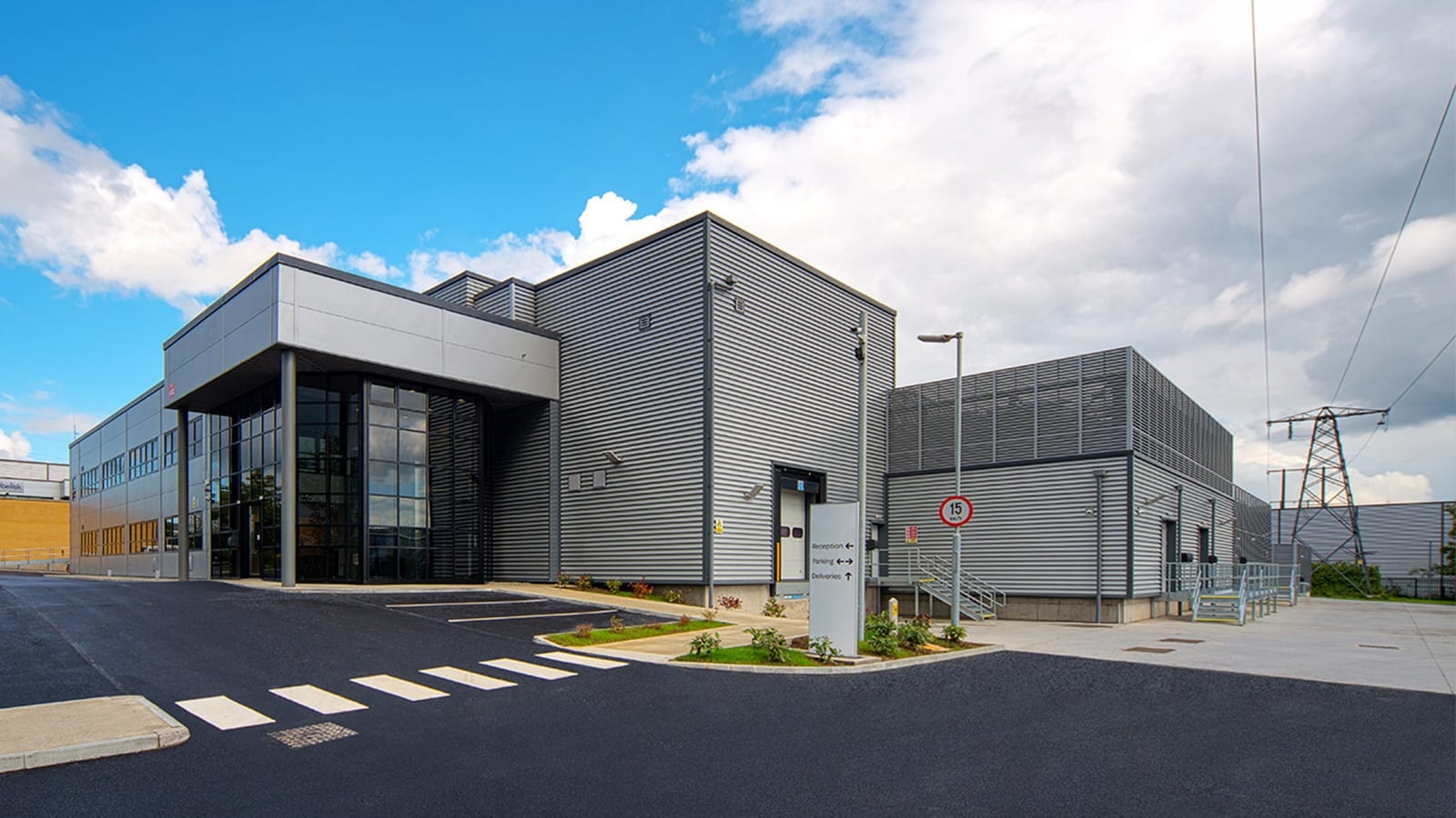 10MW Colocation Data Centre - RKD 10MW Colocation Data Centre - RKD